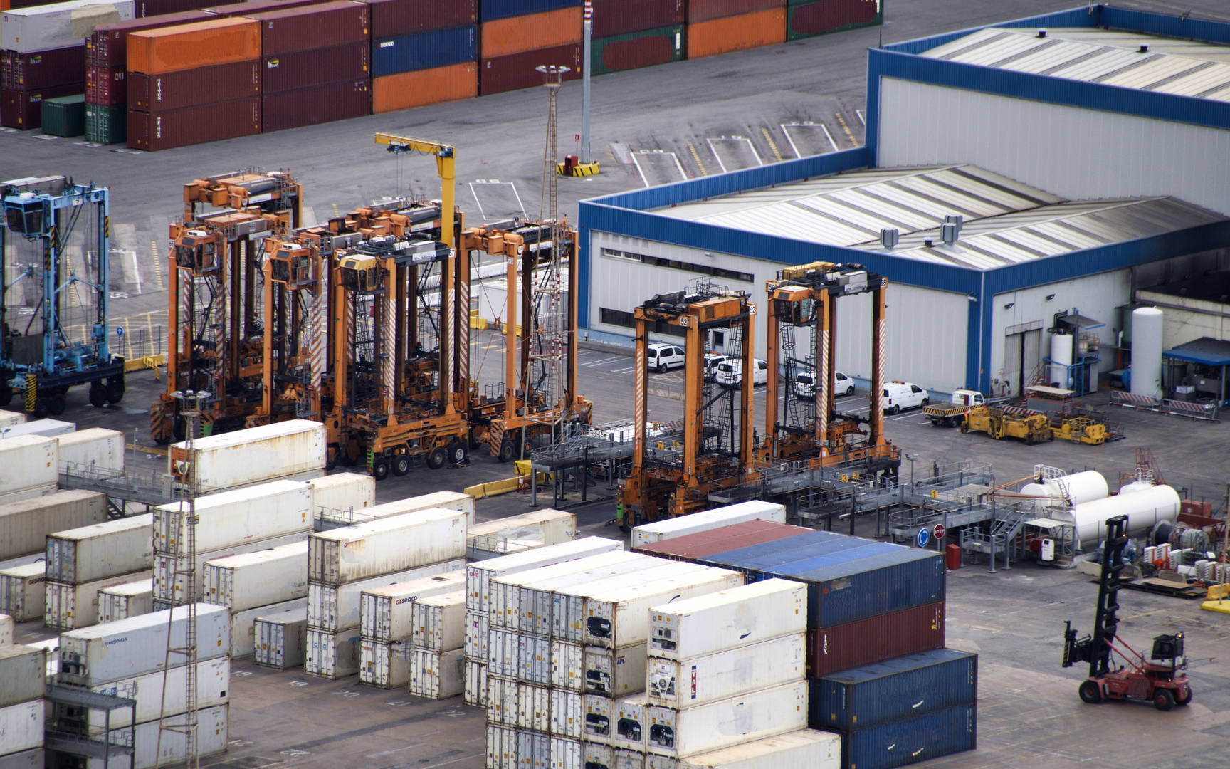 Behind the Scenes in the Manufacturing Site-Selection Process - Jackson ...